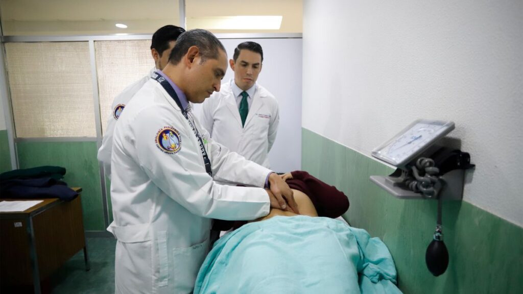IMSS fortalece la atención de malformaciones müllerianas con alta ...